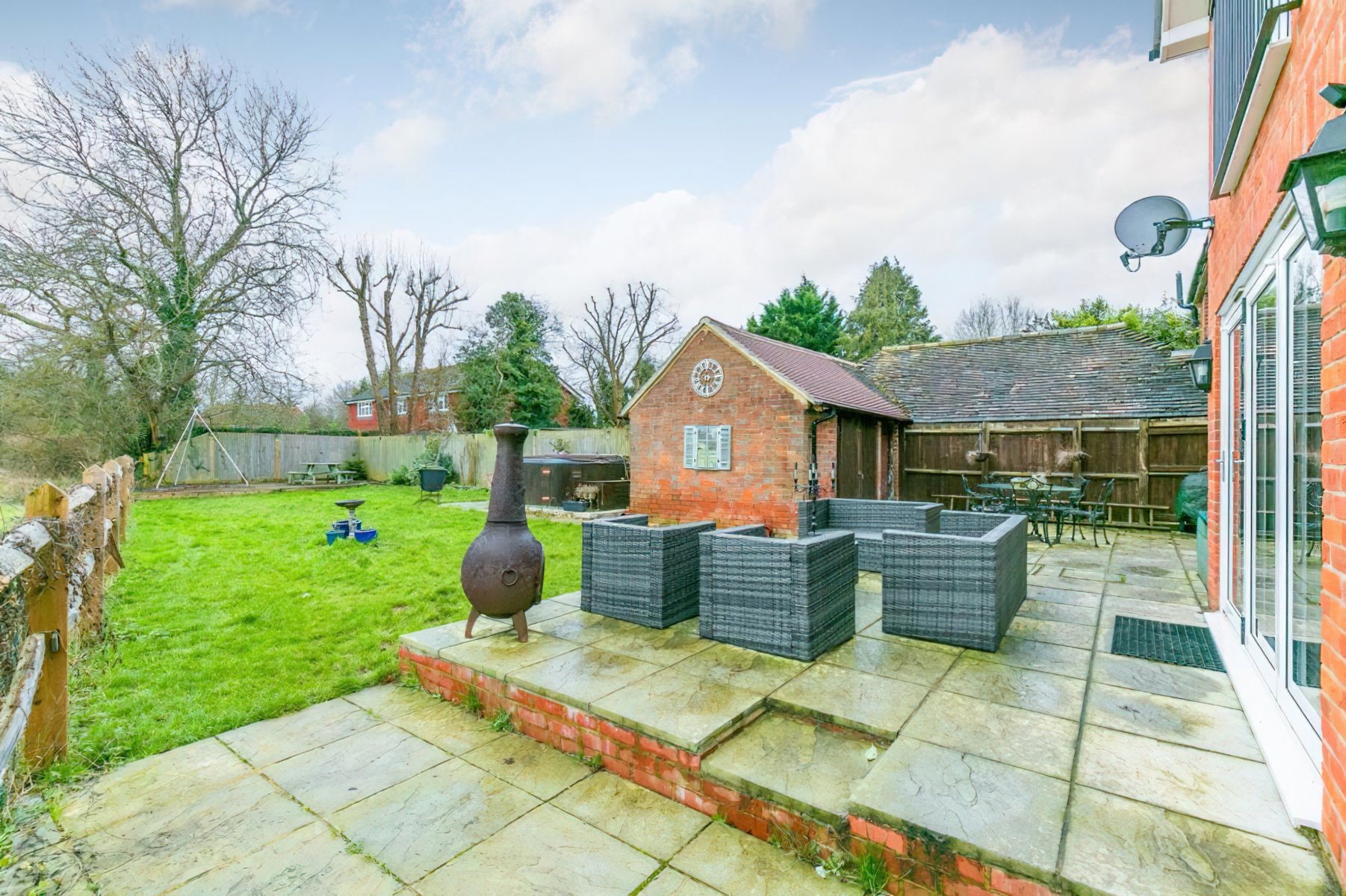 Alfold Bars, Billingshurst – Twenty 20 Architecture Ltd.